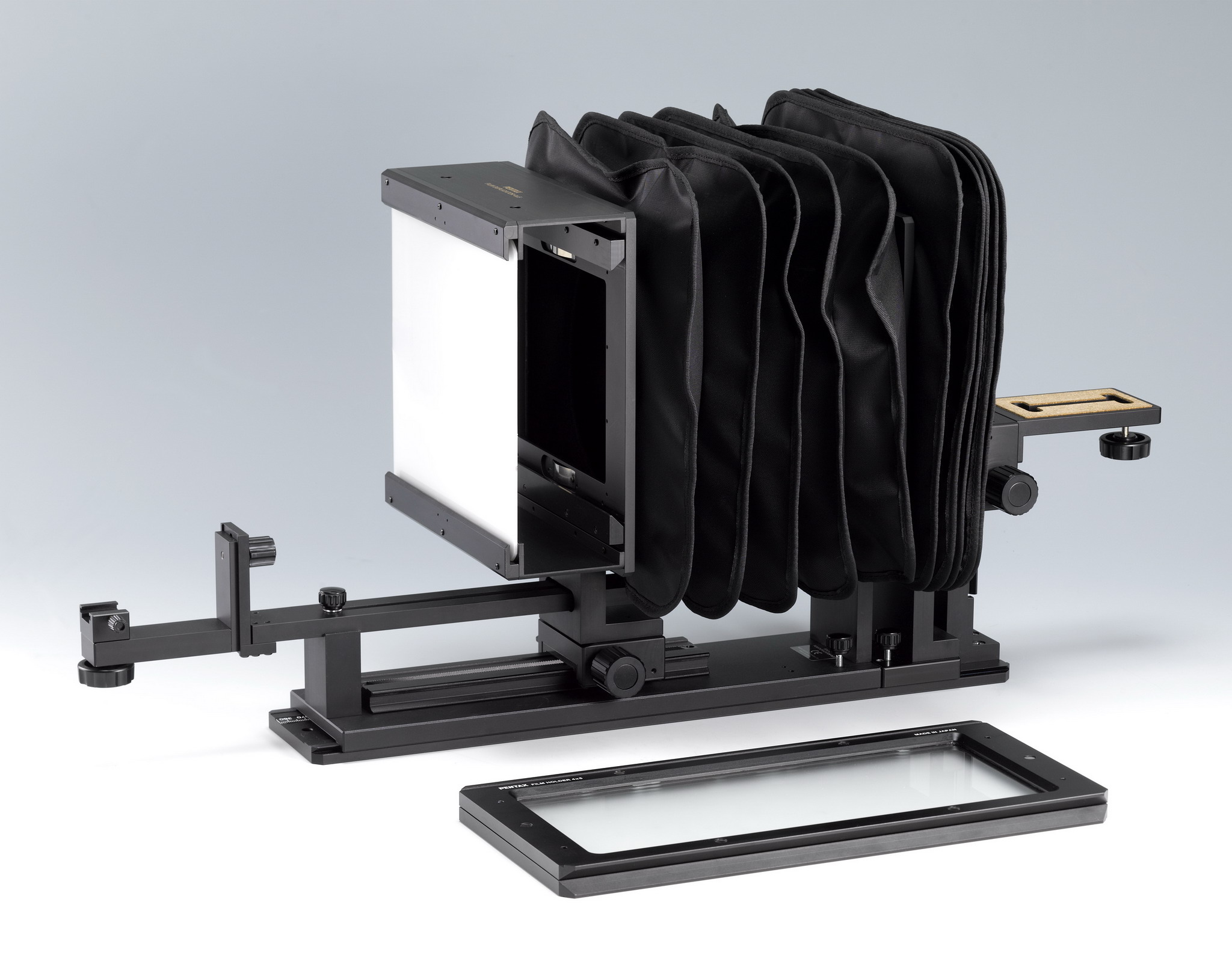フィルム複写用アクセサリー「PENTAX FILM DUPLICATOR 4×5」を新発売｜RICOH IMAGING